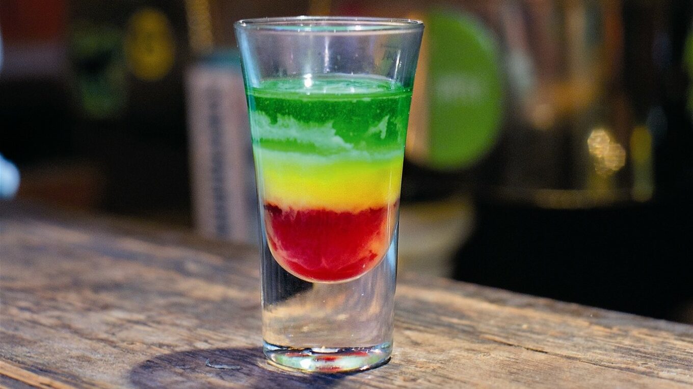Jirka Ovecka – ALKOHOL DRINK