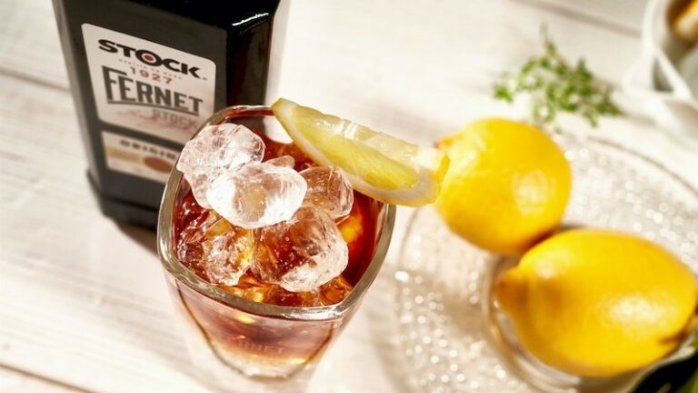 České koktejly – Bavorák – ALKOHOL DRINK